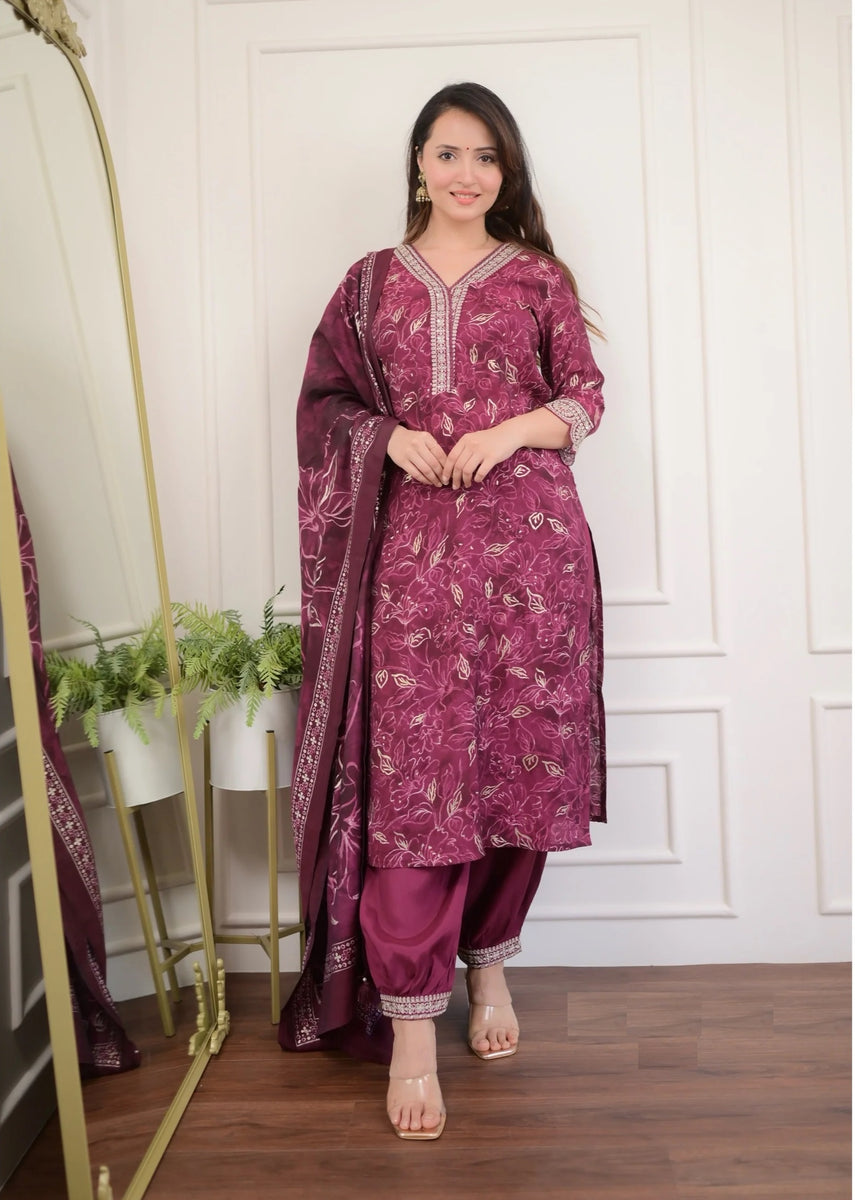 Women's Wine Embroidery Viscose Rayon Kurta Set - Alvami – Trendia