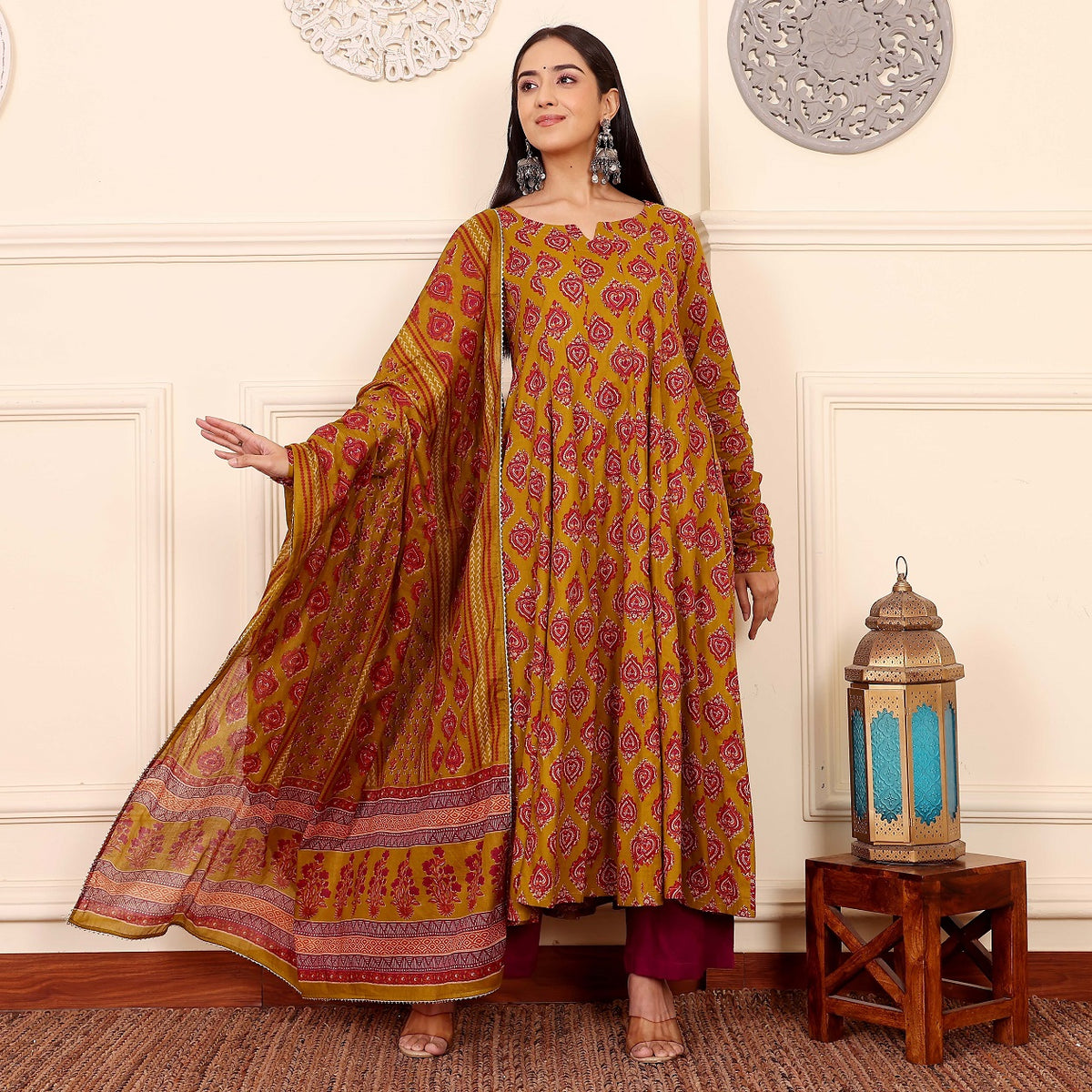 Women's Mustard Viscose Flower Print Anarkali Set – Trendia