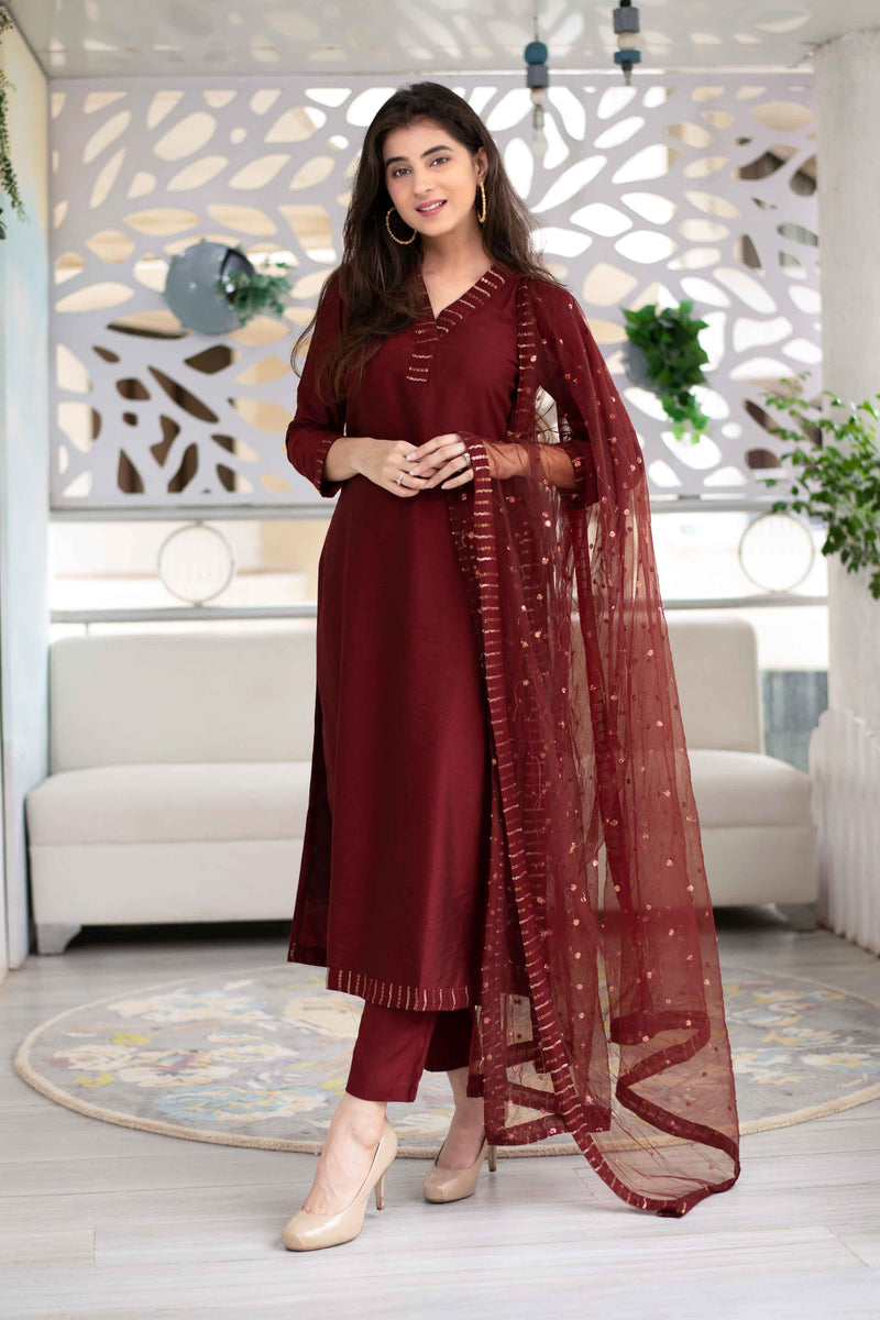 Buy Women's Embellished Maroon Kurta Set - Label Shaurya Sandhya Online ...