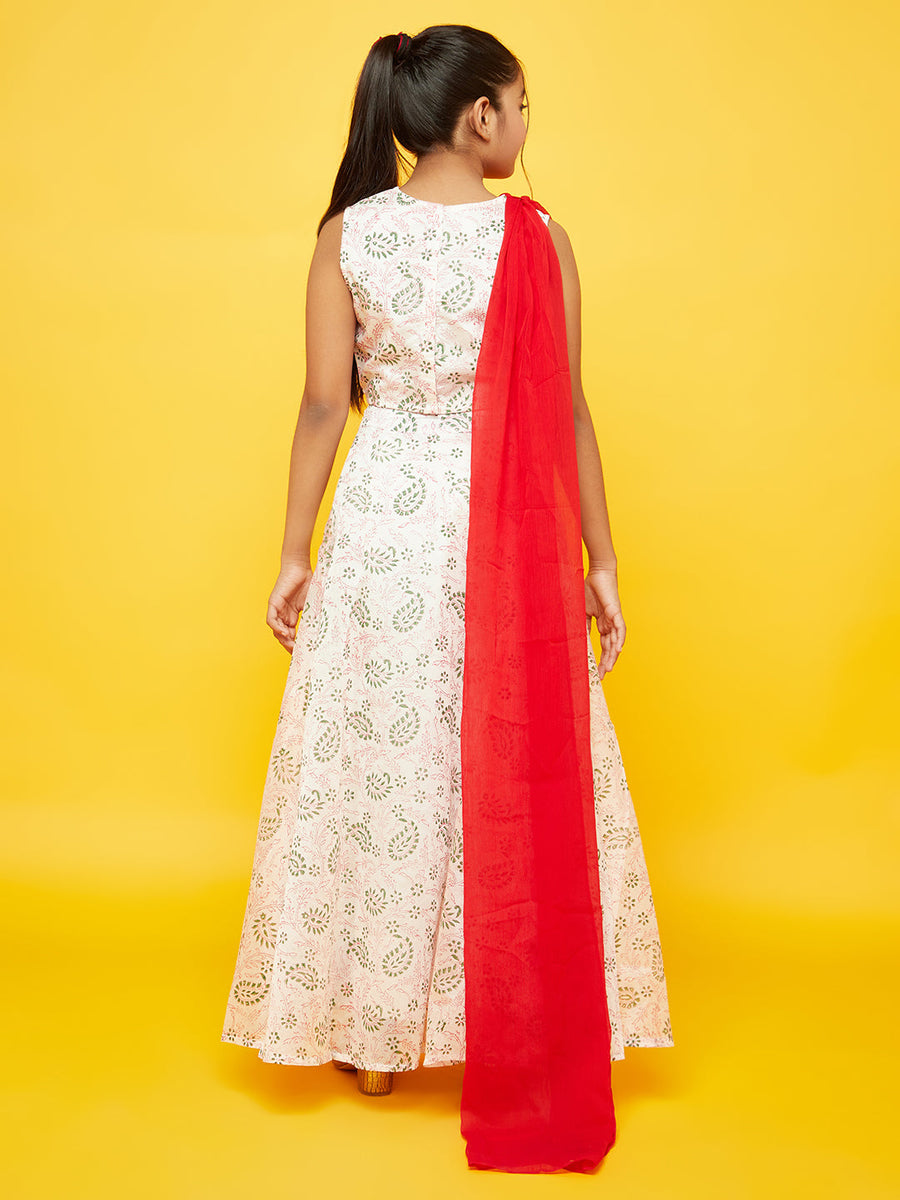Girl's White Block Print Lehenga Choli With Attatched Dupatta – Trendia