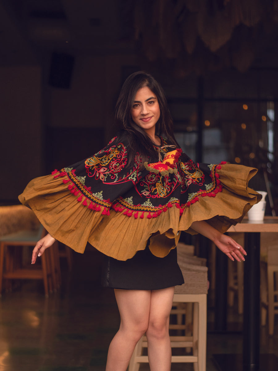 Women's Black Sparrow Motif Embroidered Winter Circular Poncho - MESMO ...