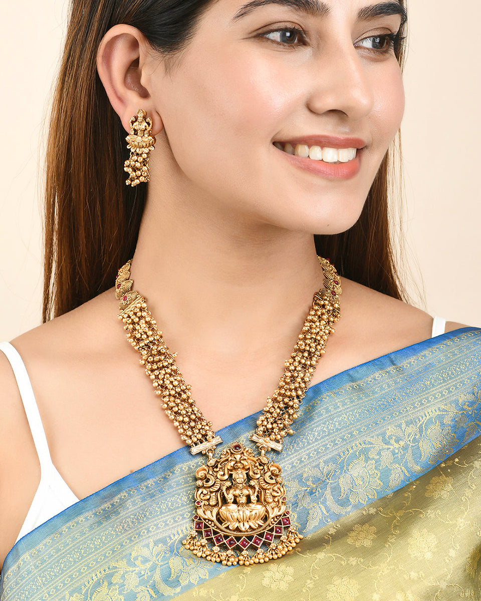 Women's Sparkling Opulence Pearl Beaded Temple Jewellery Set - Voylla ...